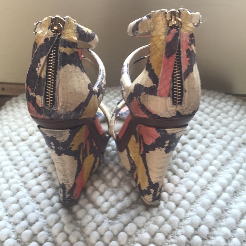 Exotic Rachel Zoe Snake Skin Wedges - Gem